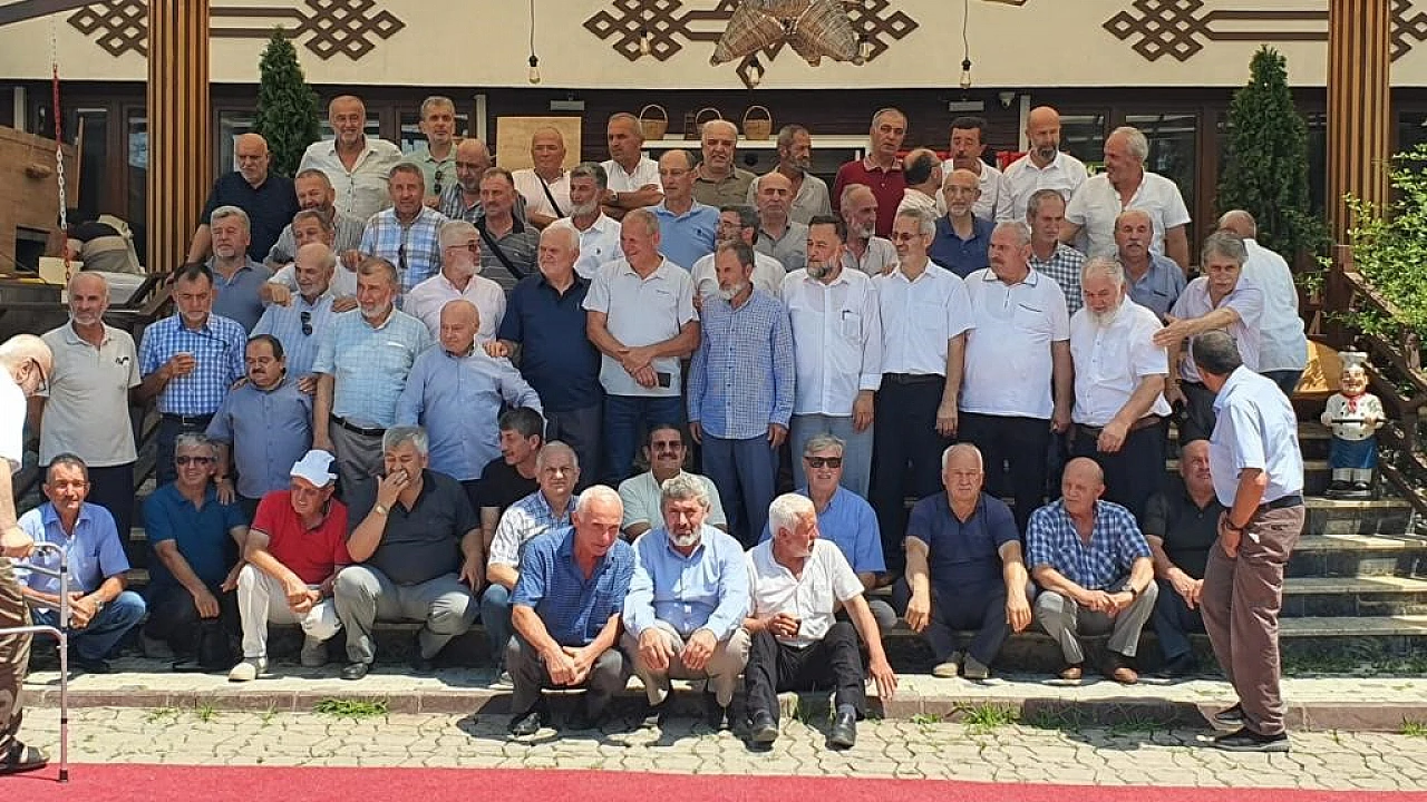 40. Yılda bir araya geldiler 40. Yılda bir araya geldiler